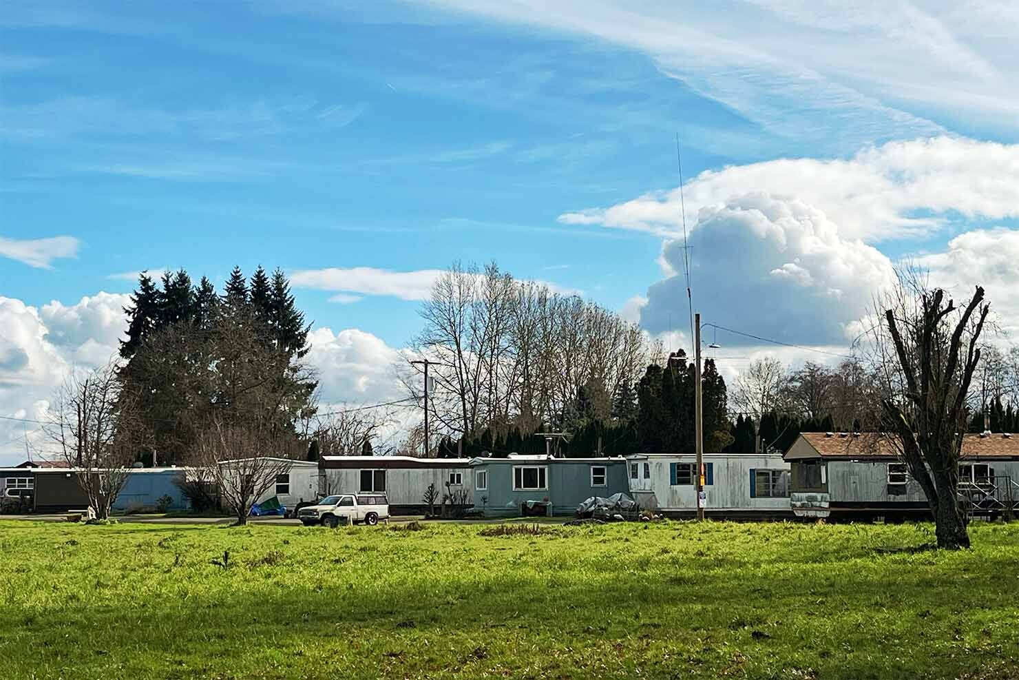 More than 200,000 rural families face an eviction every year